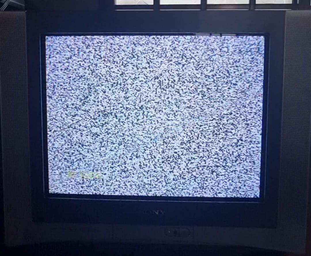 Sony Trinitron 21 Inch CRT TV, TV & Home Appliances, TV & Entertainment ...