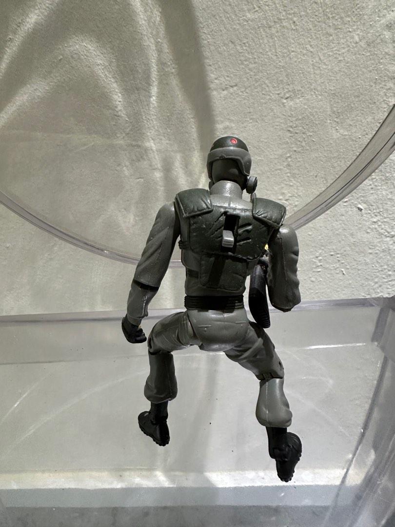 Toybiz 1998 vintage Resident Evil 2 Hunk and zombie, Hobbies & Toys ...