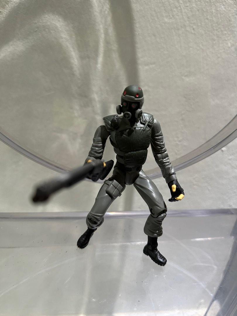 Toybiz 1998 vintage Resident Evil 2 Hunk and zombie, Hobbies & Toys ...