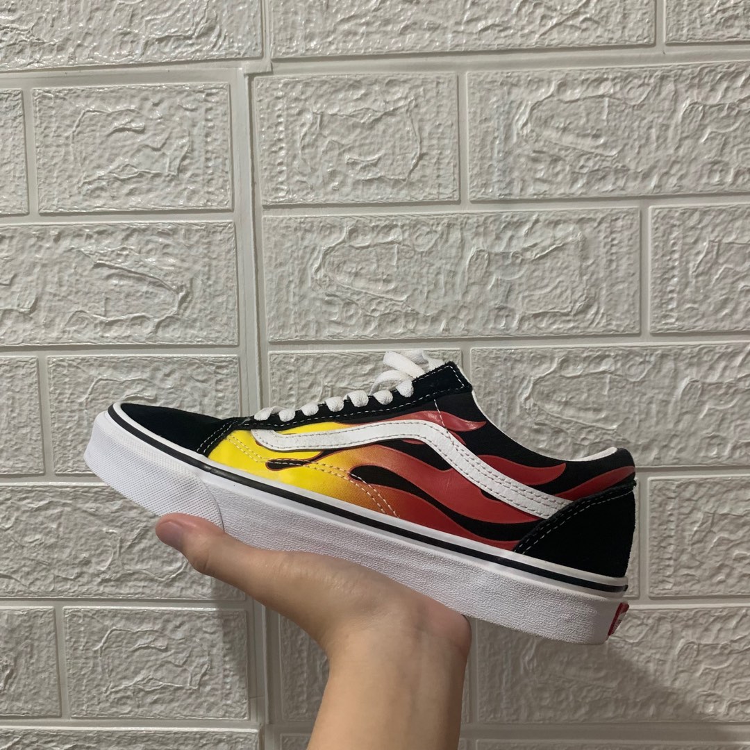 Vans OS Flames, Men's Fashion, Footwear, Sneakers on Carousell