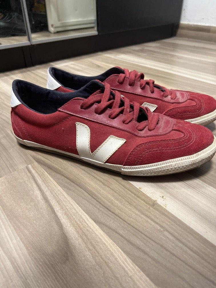 Veja Maroon colored Sneakers, Women's Fashion, Footwear, Sneakers on ...
