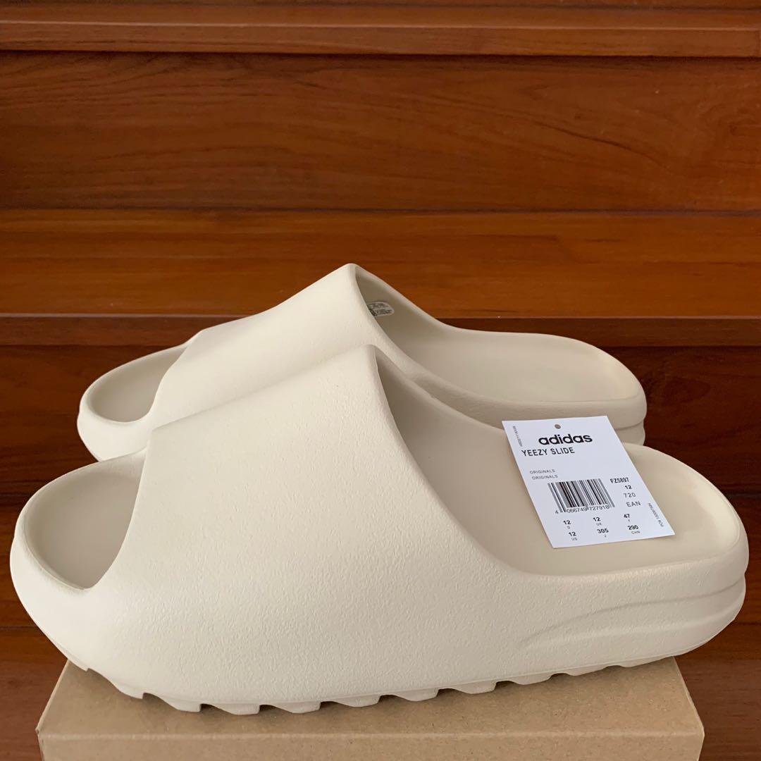 Yeezy Slide Bone, Men's Fashion, Footwear, Flipflops and Slides on ...