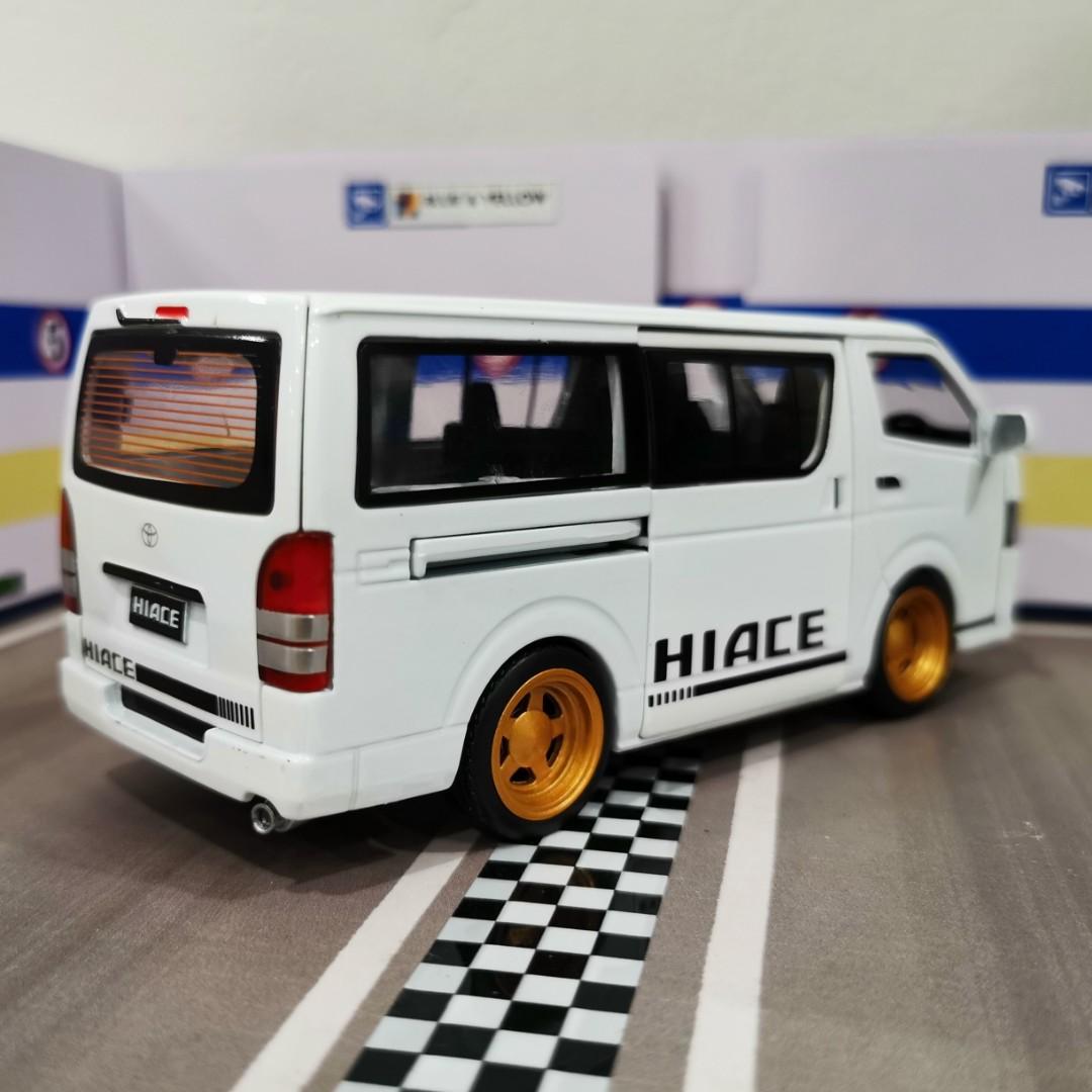 1/32 Toyota Hiace Advan Diecast Scale Model Toy Car, Hobbies & Toys ...