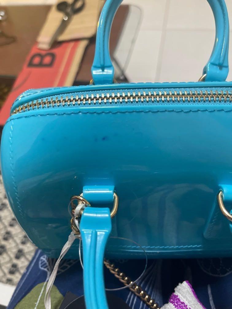 Authentic Deluxity Los Angeles Jelly Bag, Luxury, Bags & Wallets on ...