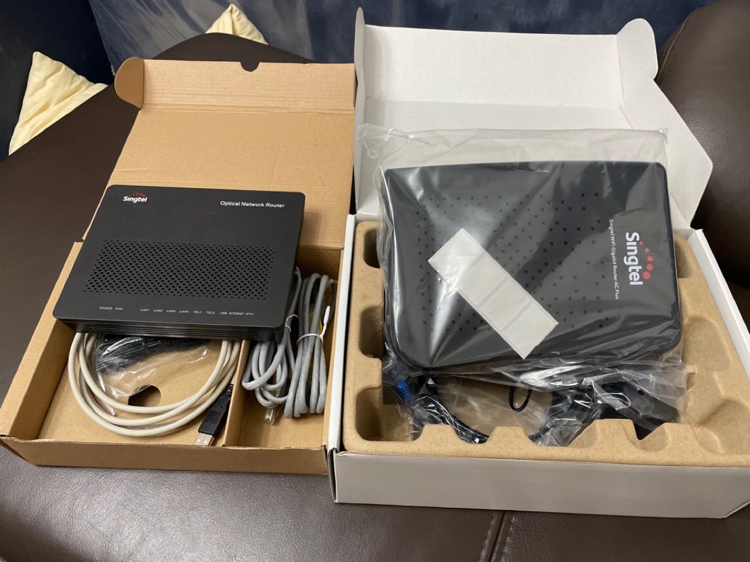 (Full set) Singtel Optical Router with Wifi Router, Computers & Tech ...