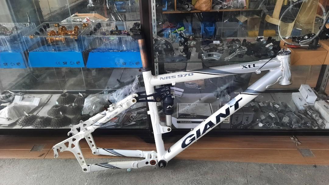 Giant XTC NRS 970 Full Sus Frame 26er, Sports Equipment, Bicycles ...