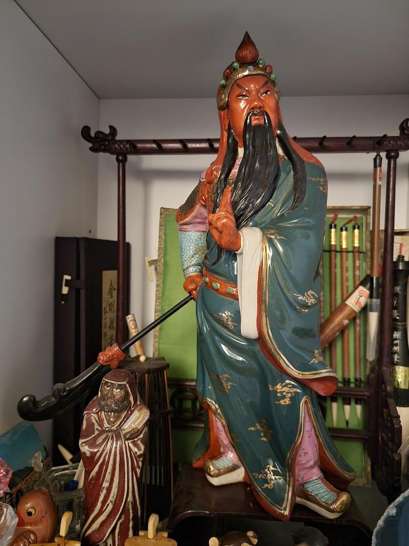Guan Gong Porcelain 關公, Hobbies & Toys, Memorabilia & Collectibles ...