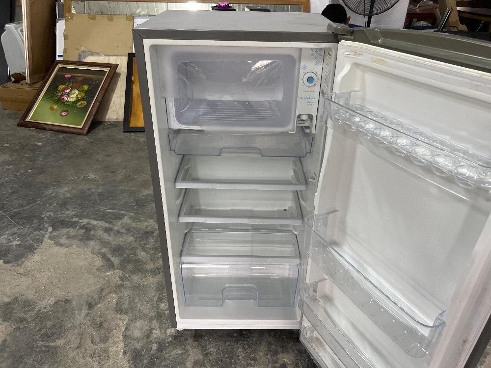 HISENSE One Door Refrigerator Model RR195D4AGN / Model Peti Sejuk Satu ...