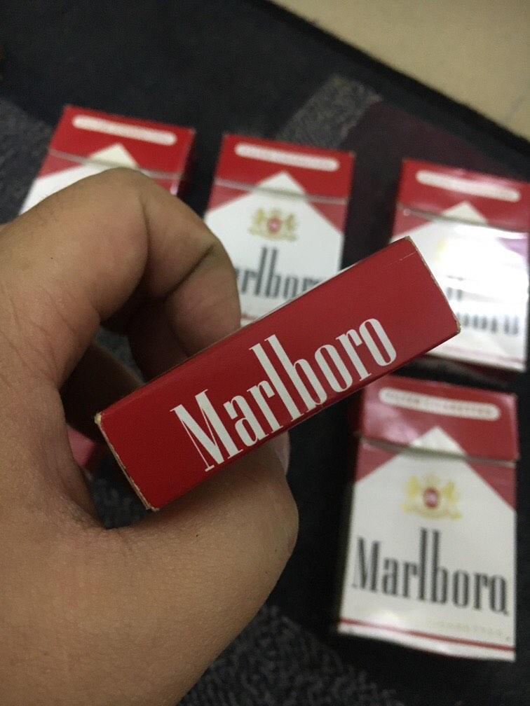 Marlboro 14 Flip-top Box Kotak Rokok, Hobbies & Toys, Collectibles ...