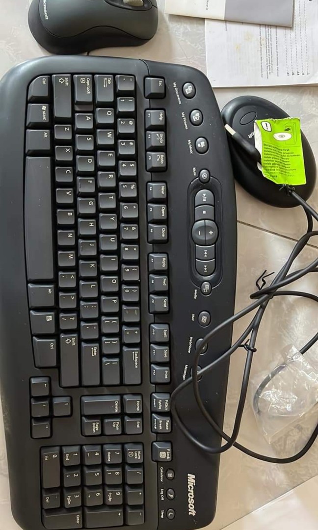 Microsoft Wireless Keyboard and mouse, Computers & Tech, Parts ...