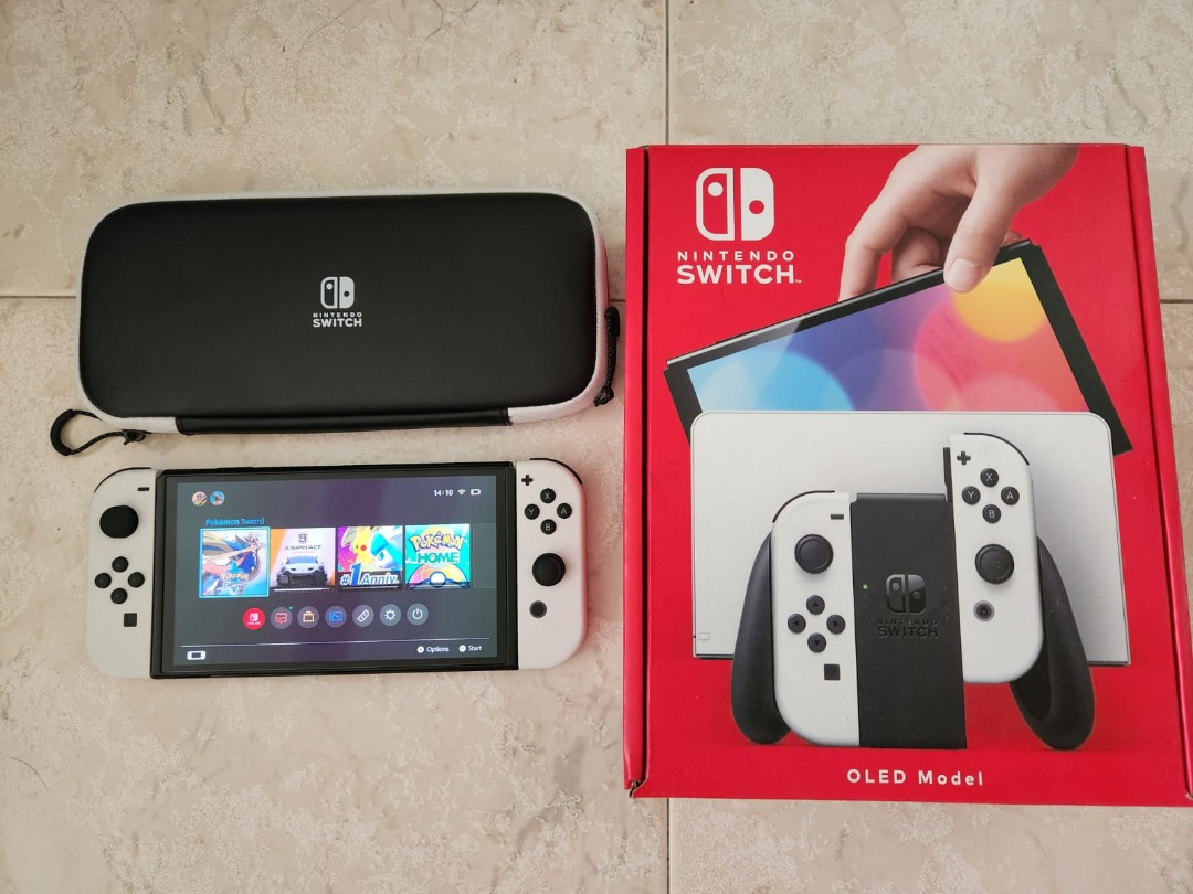 Nintendo Switch Oled(w/ Pokemon Sword & Case), Video Gaming, Video Game ...