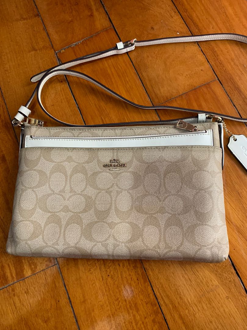 Original Coach Sling Bag, Luxury, Bags & Wallets on Carousell