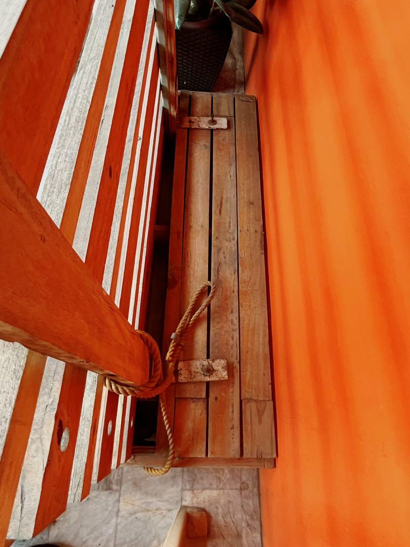 Palochina / wood planks clothing rack / backdrop with pulley, Furniture ...