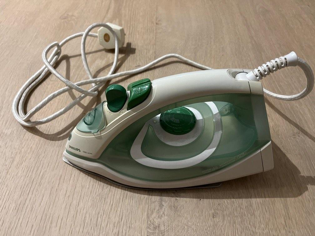 Philips iron 1900 series, TV & Home Appliances, Irons & Steamers on ...