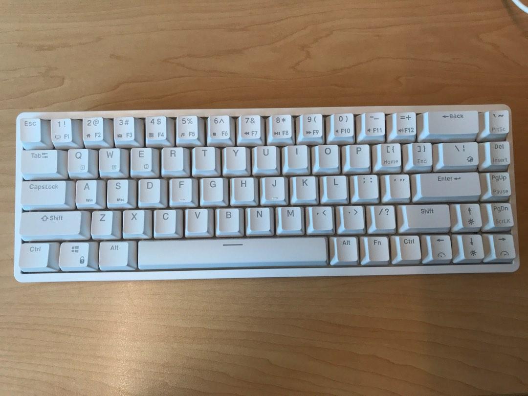 RK68 RKG68 RK855 RK Hot-swappable Brown switch white backlit 65% ...