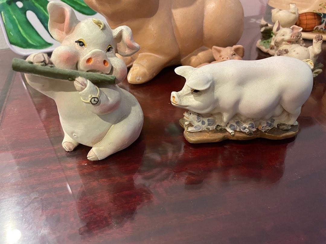 Set of Pigs Figurines playful clay piglet , Hobbies & Toys, Memorabilia ...