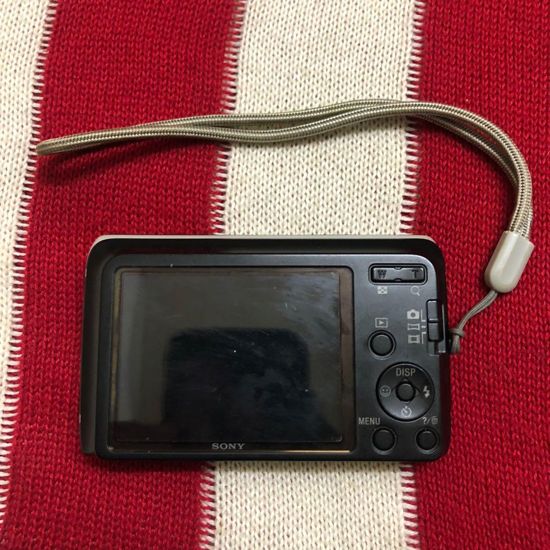 Sony Cybershot DSC-W670 Digital camera, Photography, Cameras on Carousell