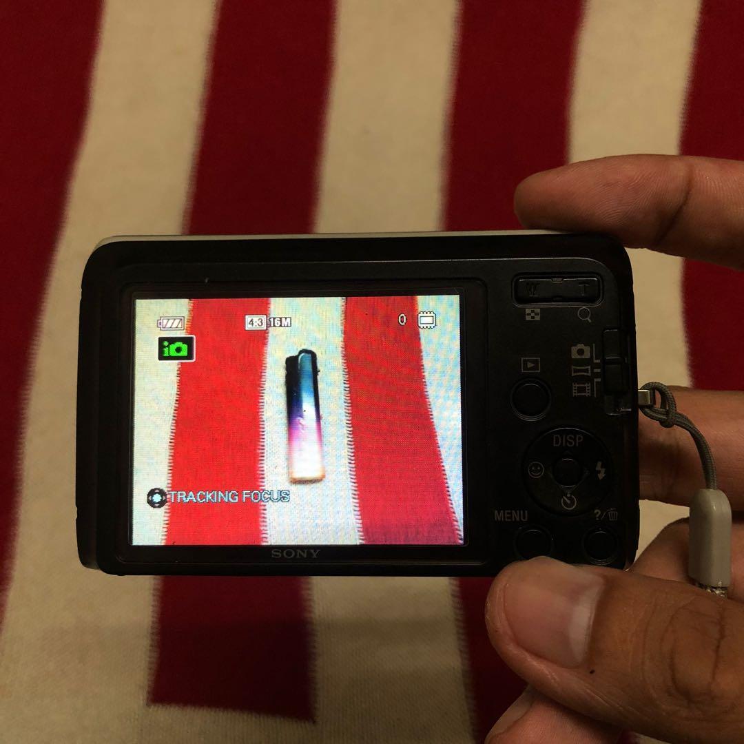 Sony Cybershot DSC-W670 Digital camera, Photography, Cameras on Carousell