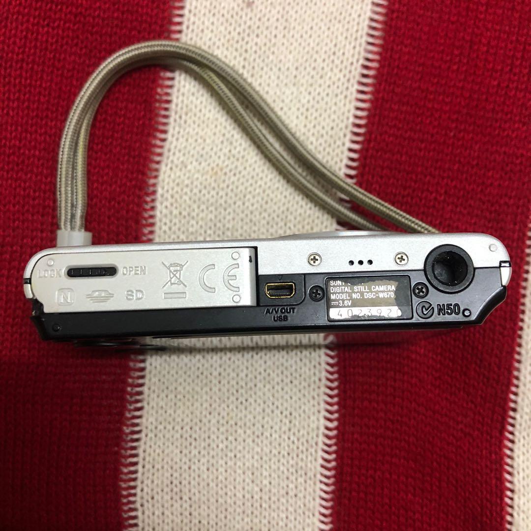Sony Cybershot DSC-W670 Digital camera, Photography, Cameras on Carousell
