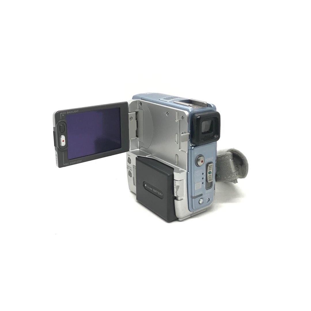 Sony Handycam DCR-PC108 miniDV / memory stick pro duo, Photography ...