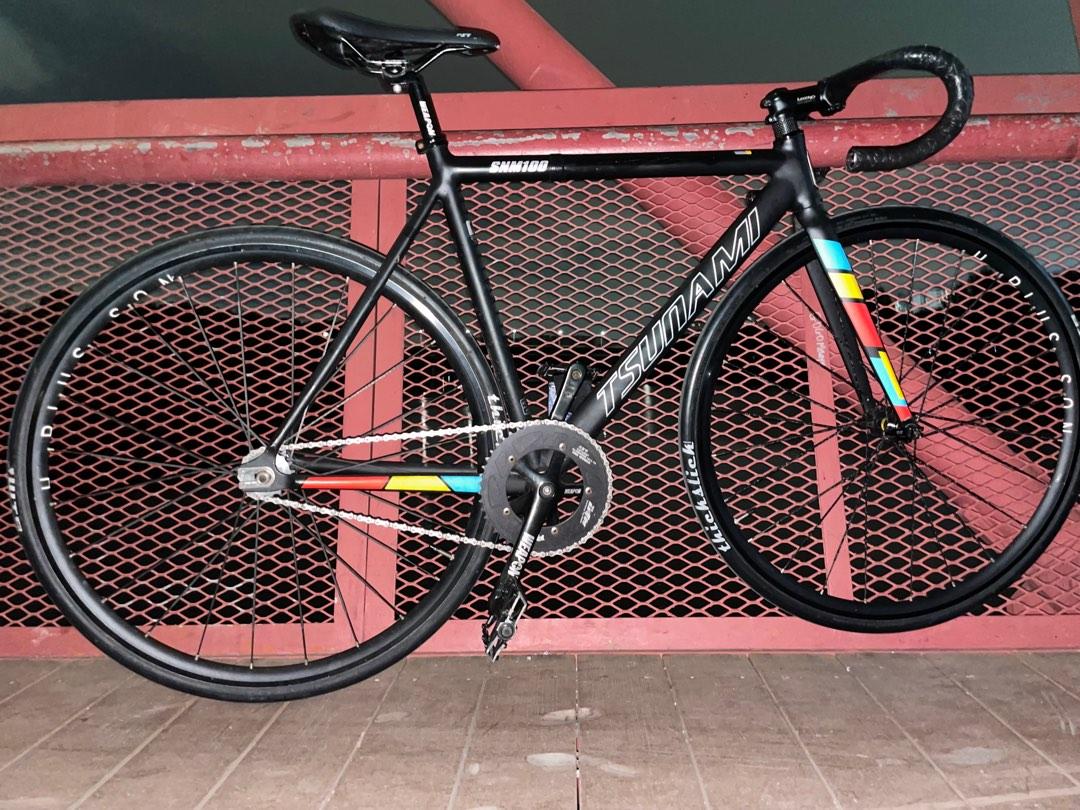 tsunami fixie, Sports Equipment, Bicycles & Parts, Bicycles on Carousell