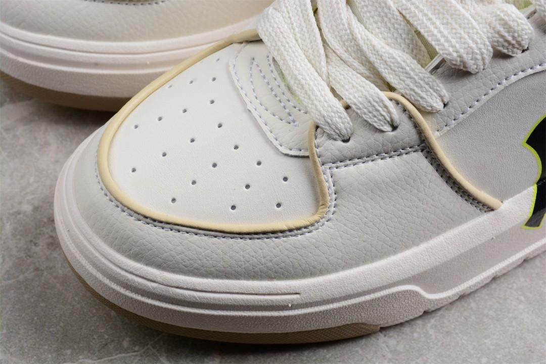 Unisex MLB 'Chunky Liner' Sneakers Beige Yellow, Women's Fashion ...