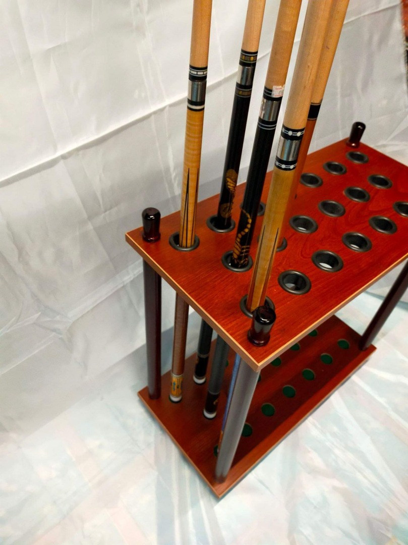 20 holes cue rack able (solid wood), Sports Equipment, Sports & Games, Billiards and Bowling on ...