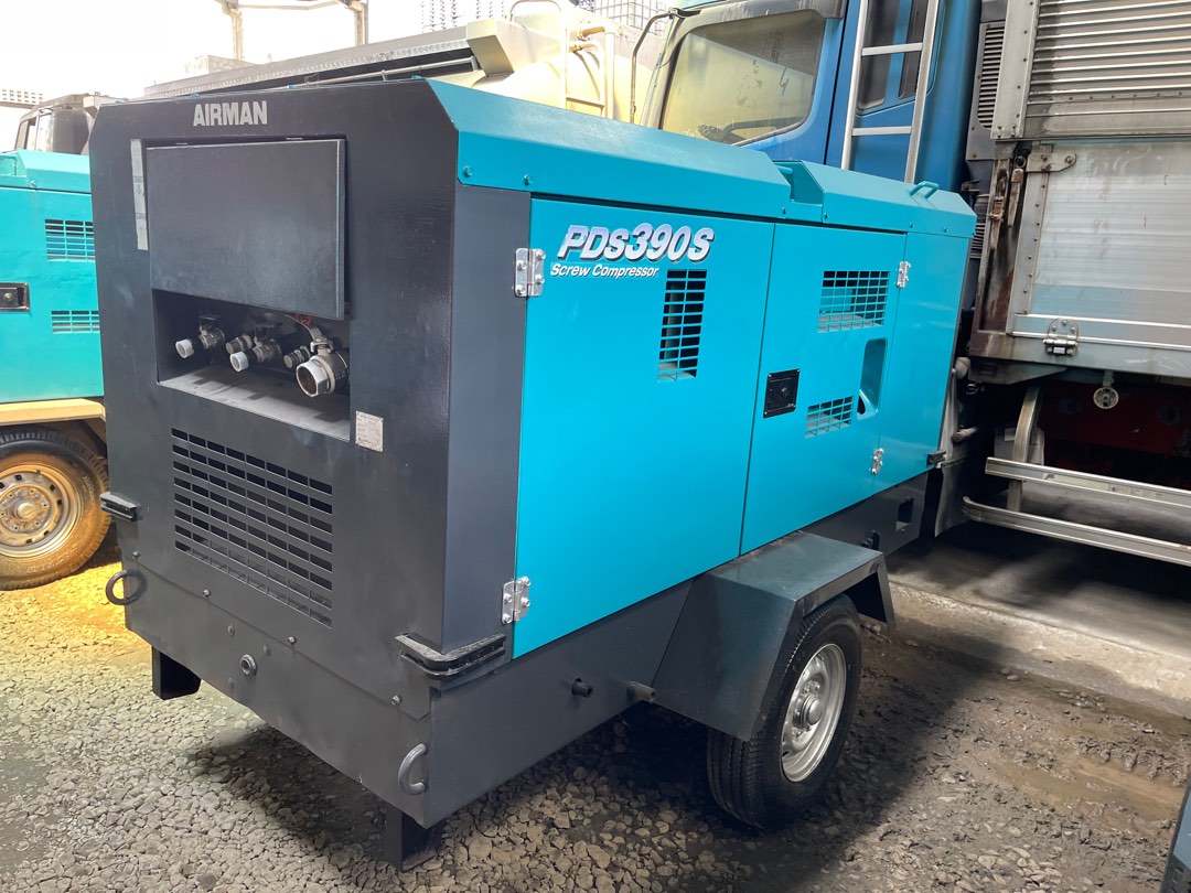 390 cfm Airman Std Screw Compressor Unit, Commercial & Industrial ...