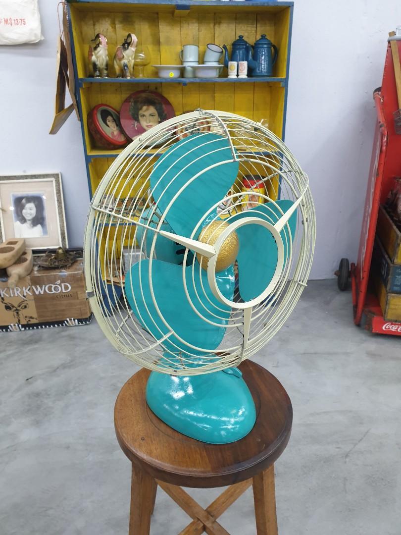 Antique Table Fan, Hobbies & Toys, Collectibles & Memorabilia, Vintage ...