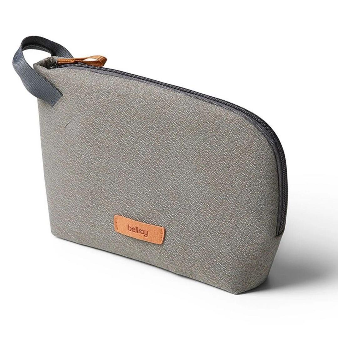 Bellroy Desk Pouch – Limestone, Men's Fashion, Bags, Belt bags ...