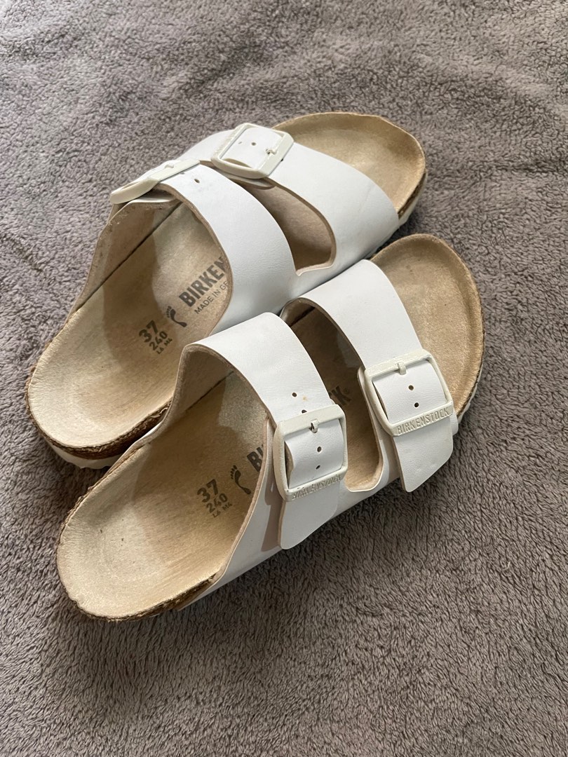 Birkenstock Arizona Triple White, Women's Fashion, Footwear, Slippers ...