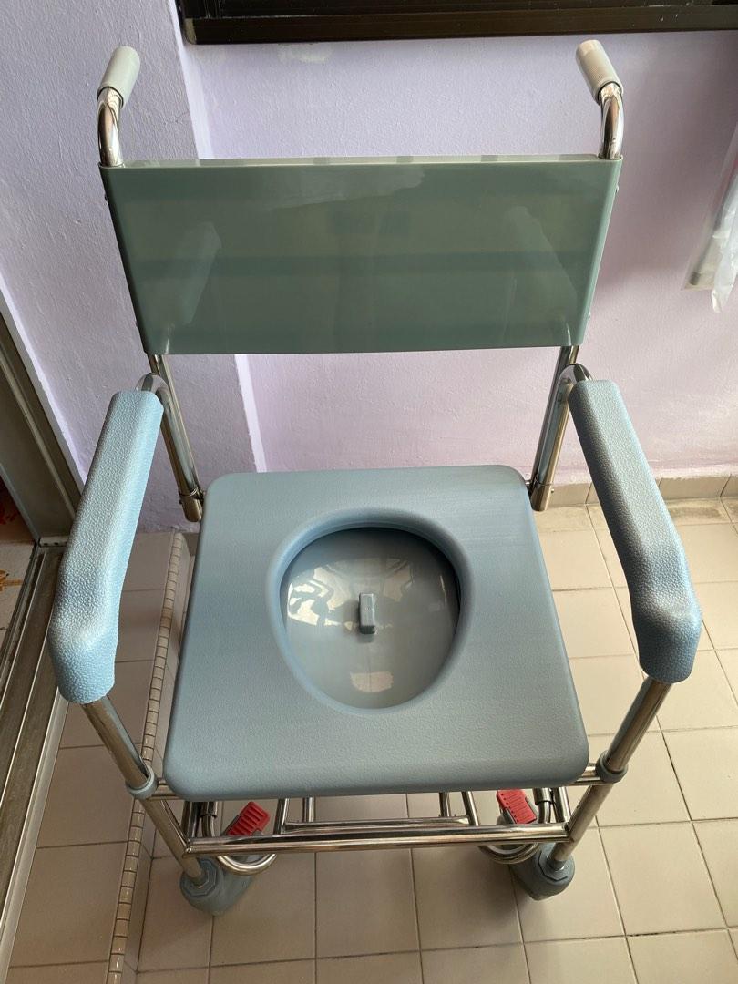 Commode Chair with wheels, Health & Nutrition, Medical Supplies & Tools ...