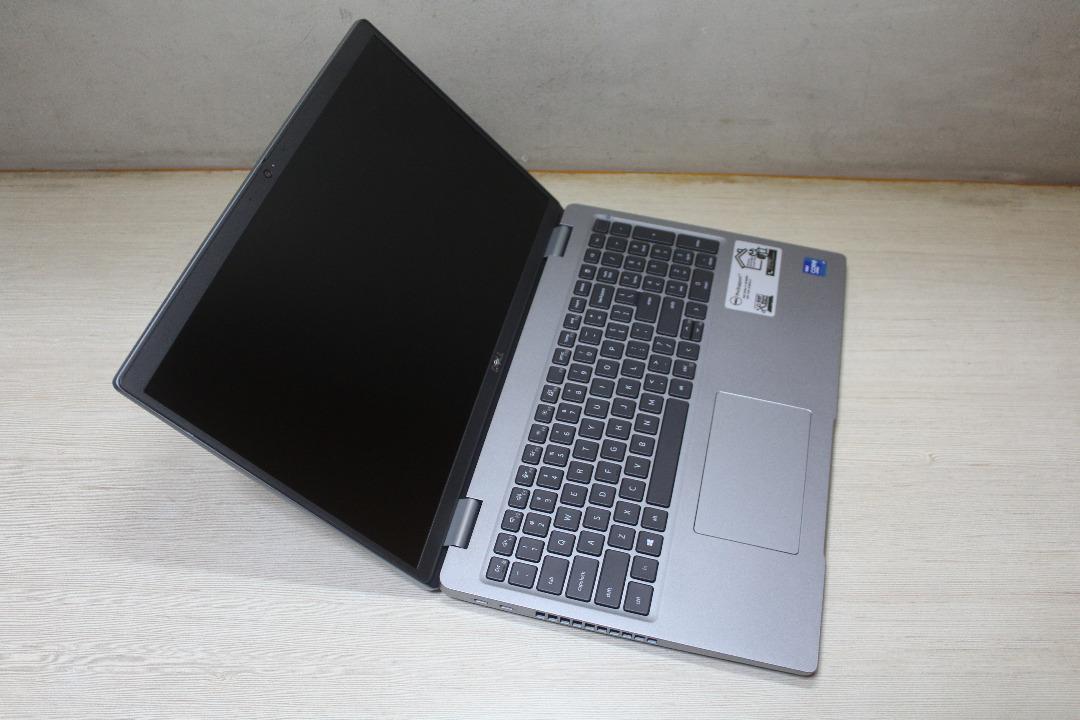 Dell precision 3561 i7-11850H Nvidia Quadro T600 SSD 512GB mobile ...