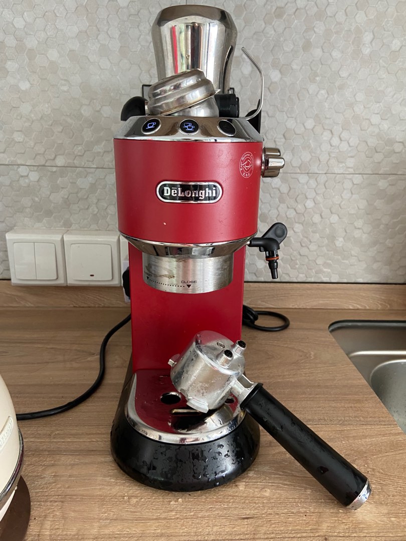 DeLonghi Dedica Style Scarlet Red - Pump Espresso Coffee Machine, TV ...