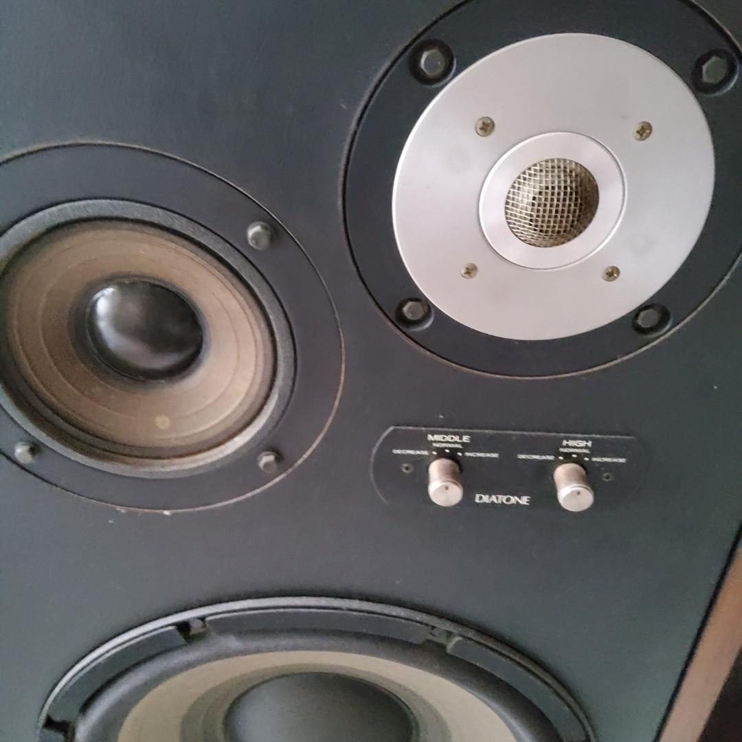 DIATONE DS 36BR SPEAKERS. MADE IN JAPAN. IN EXCELLENT WORKING CONDITION ...