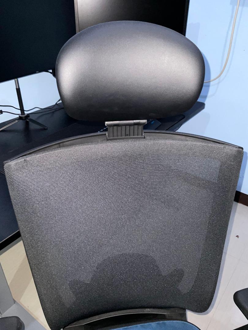 Ergonomic Office Chair Fursys/Sidiz T50, Furniture & Home Living ...