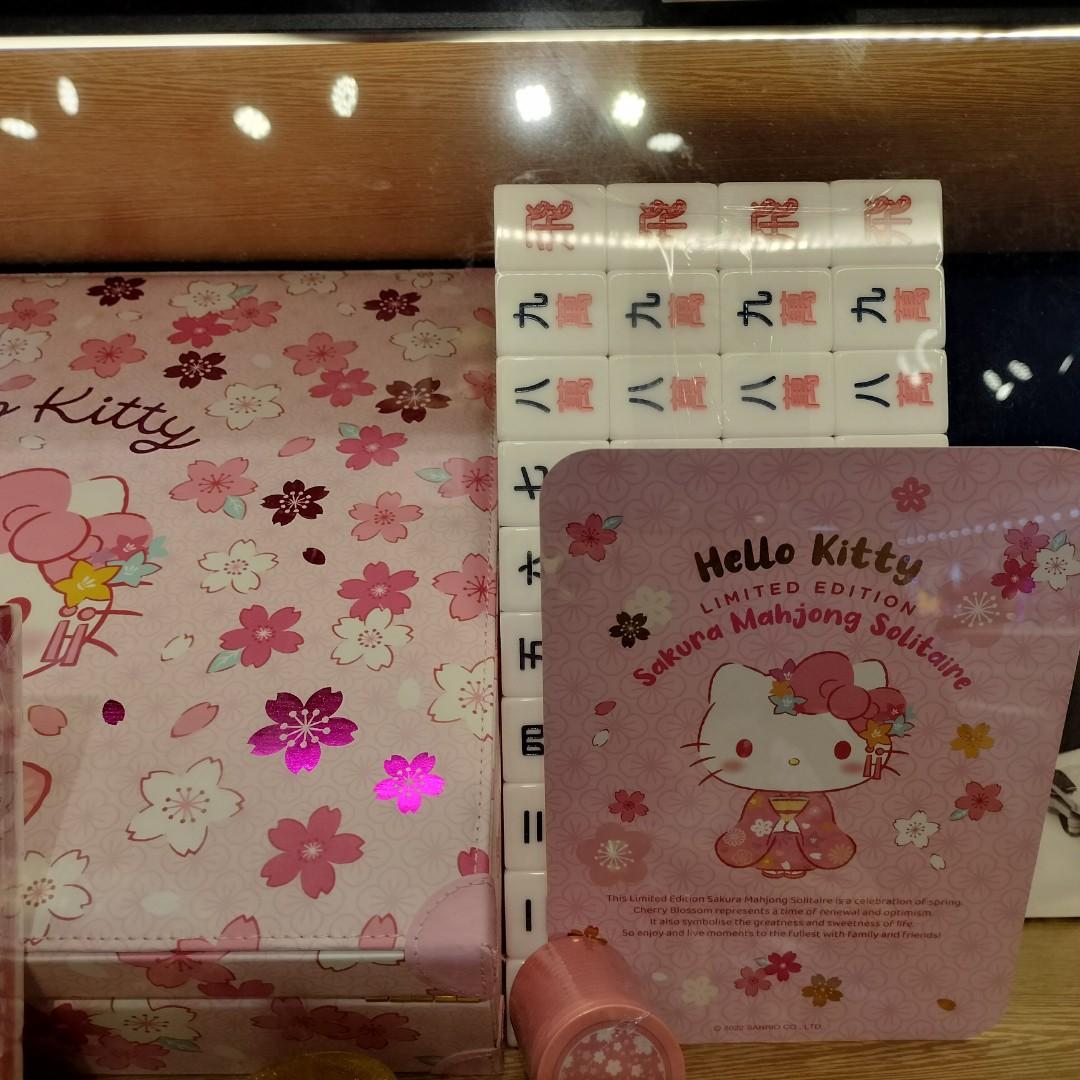 Limited edition Sakura Hello Kitting Mahjong, Hobbies & Toys, Toys ...