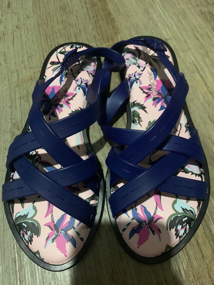Melissa Jason wu sandals, Women's Fashion, Footwear, Flats & Sandals on ...