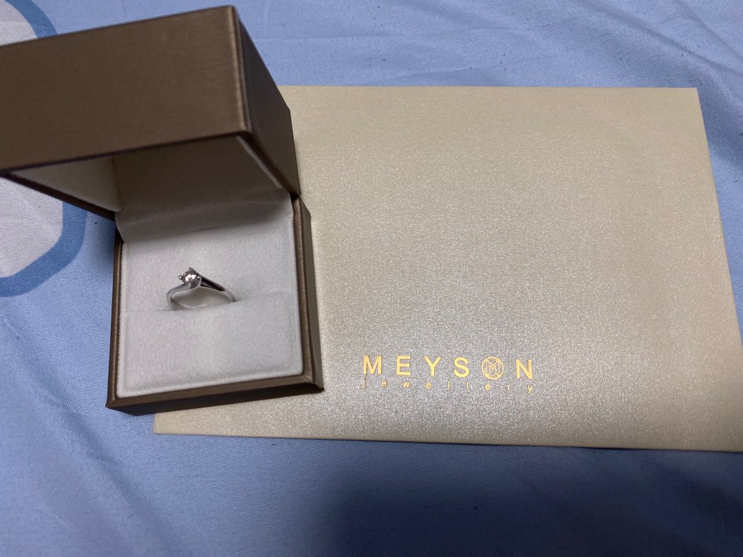 Meyson Engagement Ring, Luxury, Accessories on Carousell