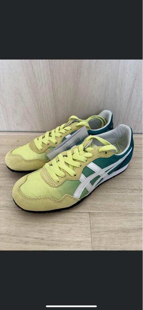 Onitsuka Tiger Serrano, Women's Fashion, Footwear, Sneakers on Carousell