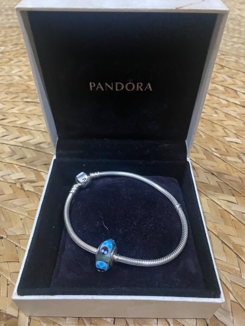 Original Pandora with original box with 1 free charm, Luxury ...