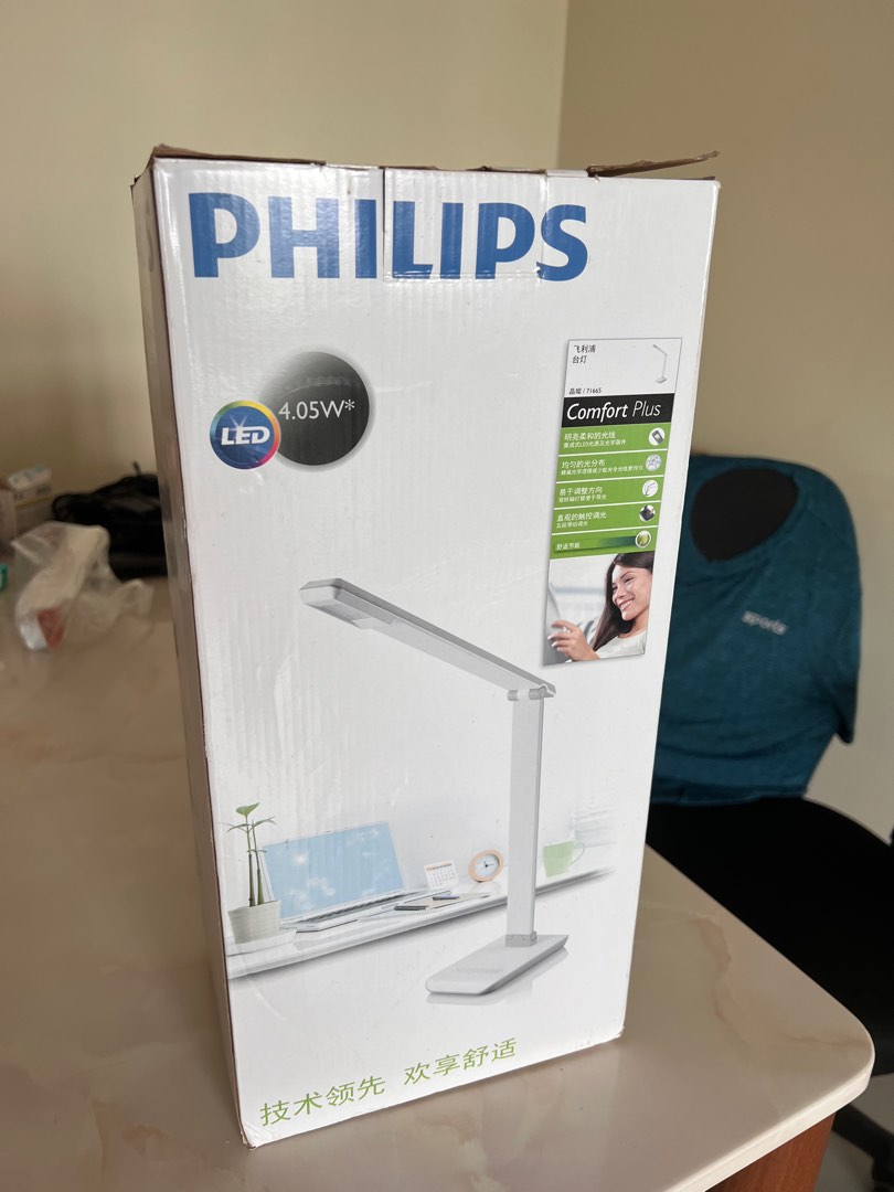 Philips desk light, TV & Home Appliances, Other Home Appliances on ...