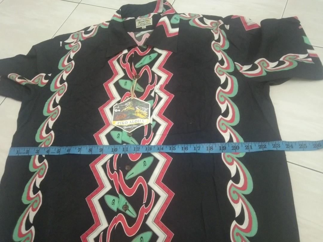 PIKO ALOHA CORAK BATIK, Men's Fashion, Activewear on Carousell