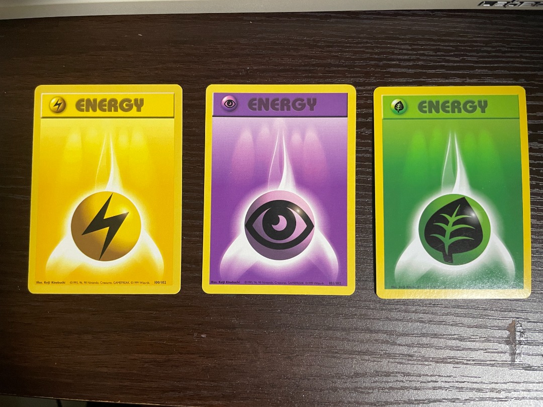 Pokemon base set energy card, 興趣及遊戲, 收藏品及紀念品, 古董收藏 - Carousell