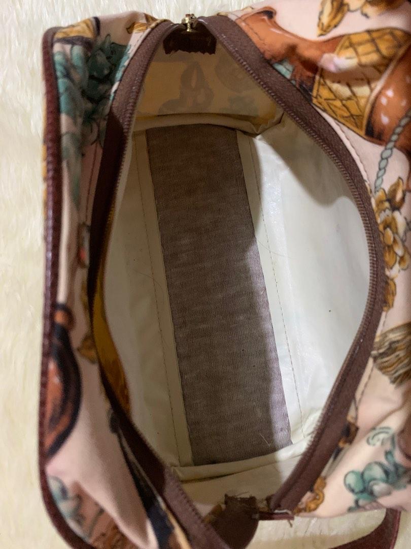 Pola Pouch, Women's Fashion, Bags & Wallets, Purses & Pouches on Carousell