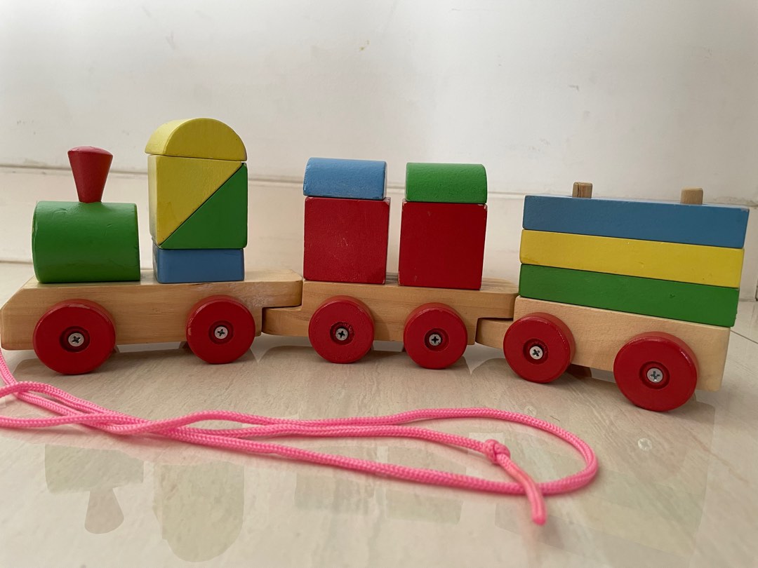 Pull along wooden toy train, Babies & Kids, Infant Playtime on Carousell