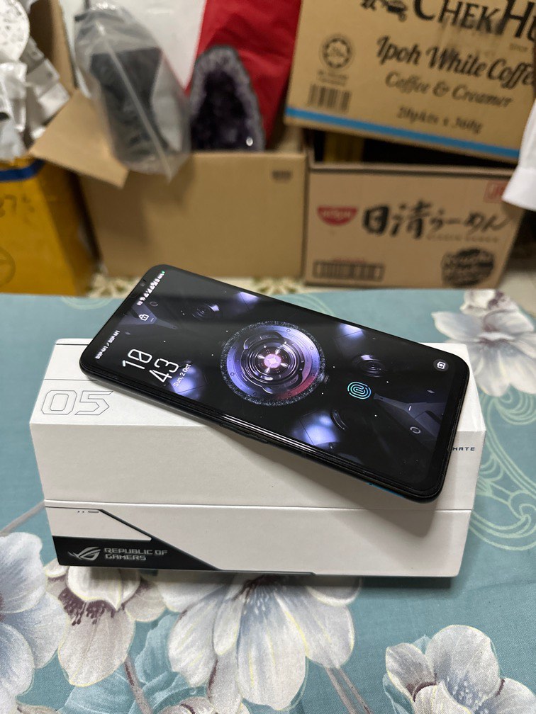 Rog phone 5 Limited edition ultimate 18g ram, Mobile Phones & Gadgets ...