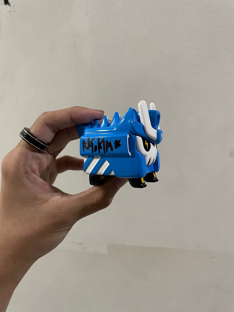 [SIGNED] AdiBox63 Rato Kim Box Cat Quiccs Blue Adidas, Hobbies & Toys ...