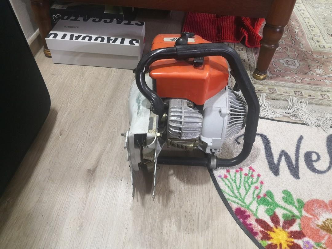 STIHL 070 Chain Saw, Furniture & Home Living, Home Improvement ...