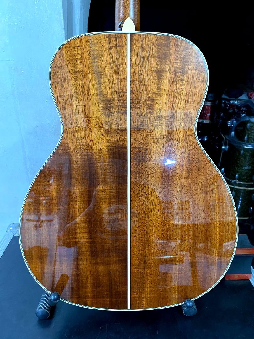 Takamine TF77-PT Legacy OM Acoustic Guitar, Hobbies & Toys, Music ...